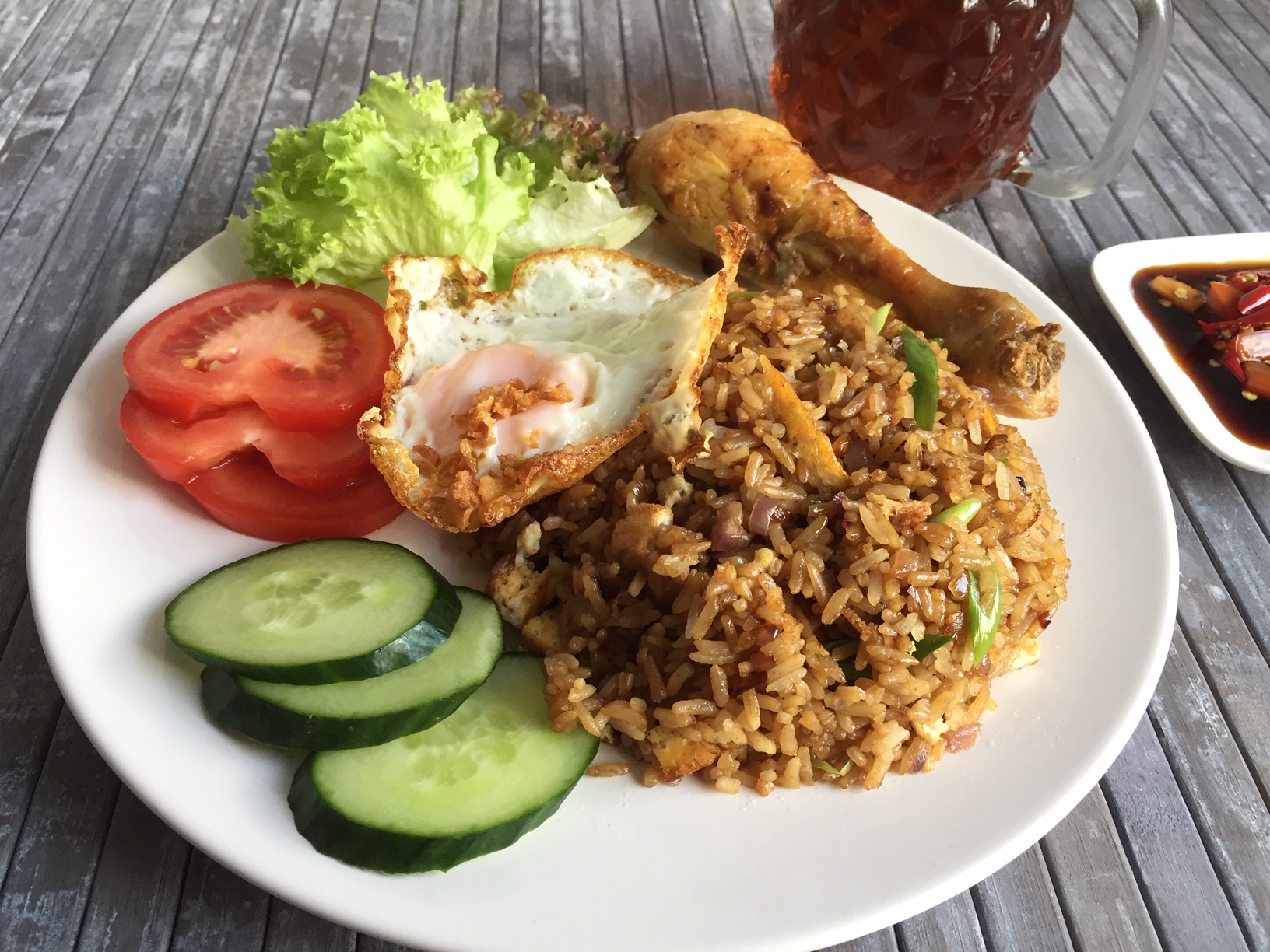 Nasi goreng: het Indonesisch nationale gerecht met Chinese wortel ...